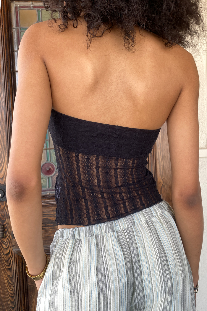 Split Front Stretch Lace Tube Top